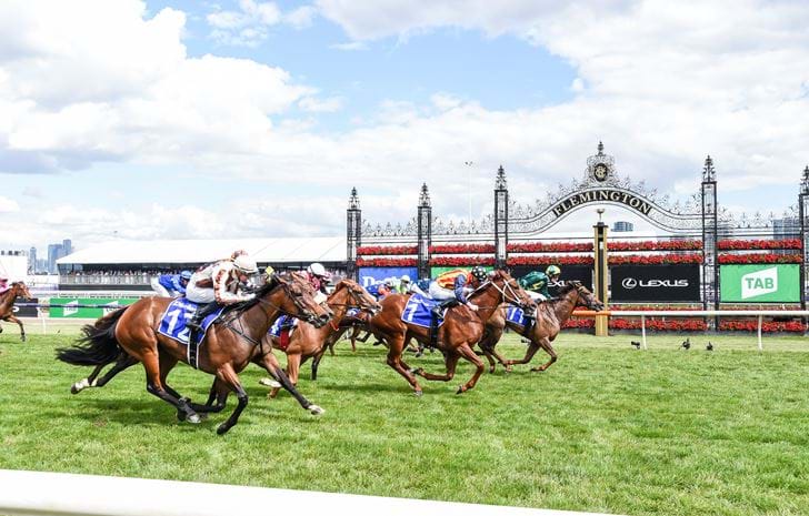 Roch ‘N’ Horse delivers knock-out blow